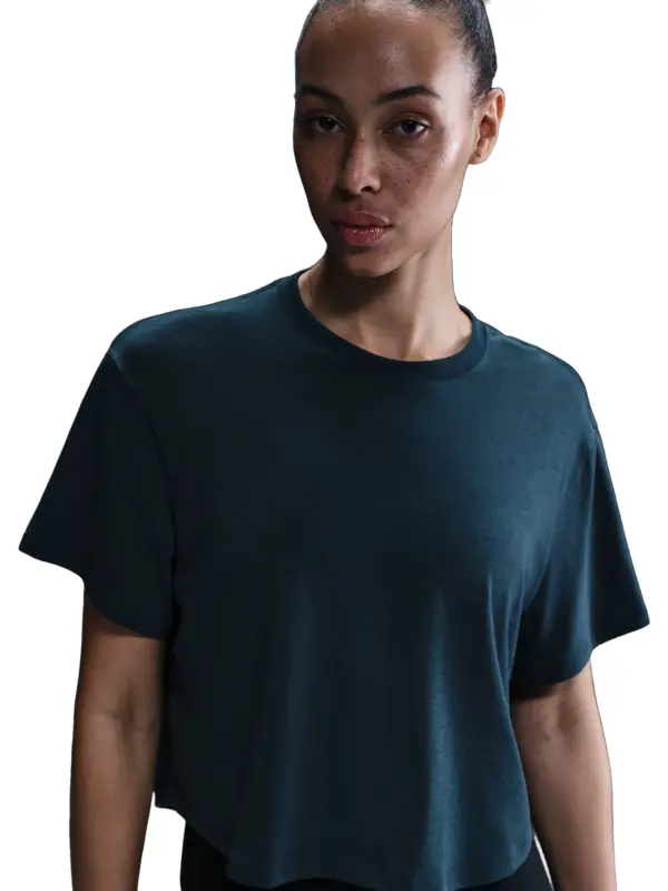 Nike One Relaxed Dri-fit Cropped Short-sleeve Top - Blue