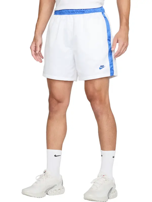Nike Sportswear Club Flow Football Shorts - White