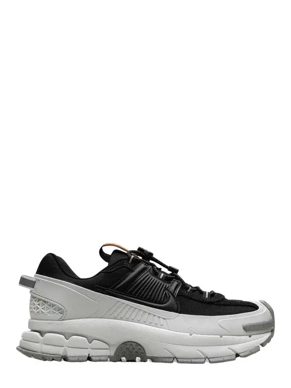 Nike Zoom Vomero 5 Roam Sneakers - Black
