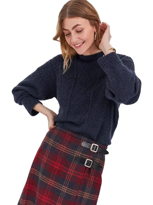 CELTIC & CO. British Wool Gansey Sweater - Navy