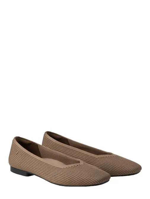 Vivaia Margot 2.0 Square-toe V-cut Flats - Espresso