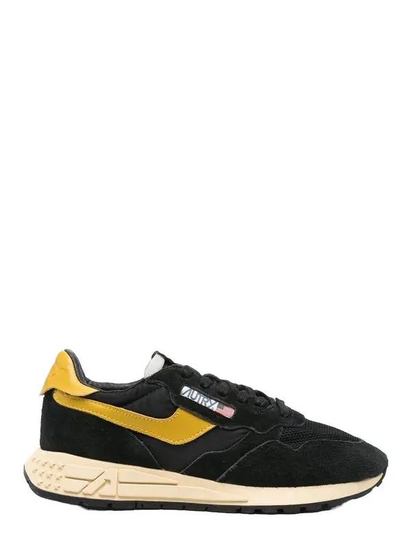 AUTRY Low Top Sneakers - Black