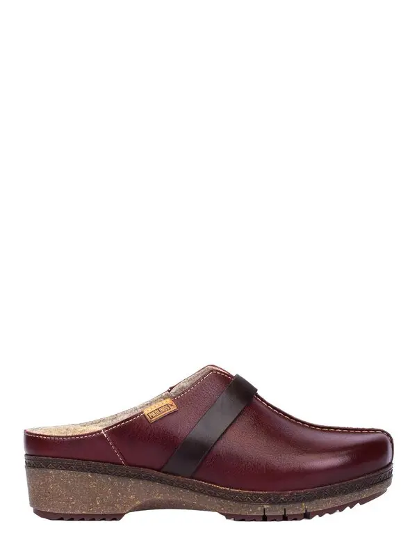 Pikolinos Leather Clogs - Arcilla