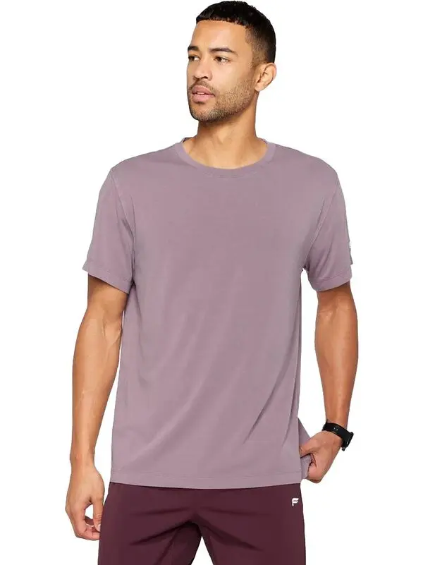 FABLETICS The 24-7 Tee - Washed Oxblood