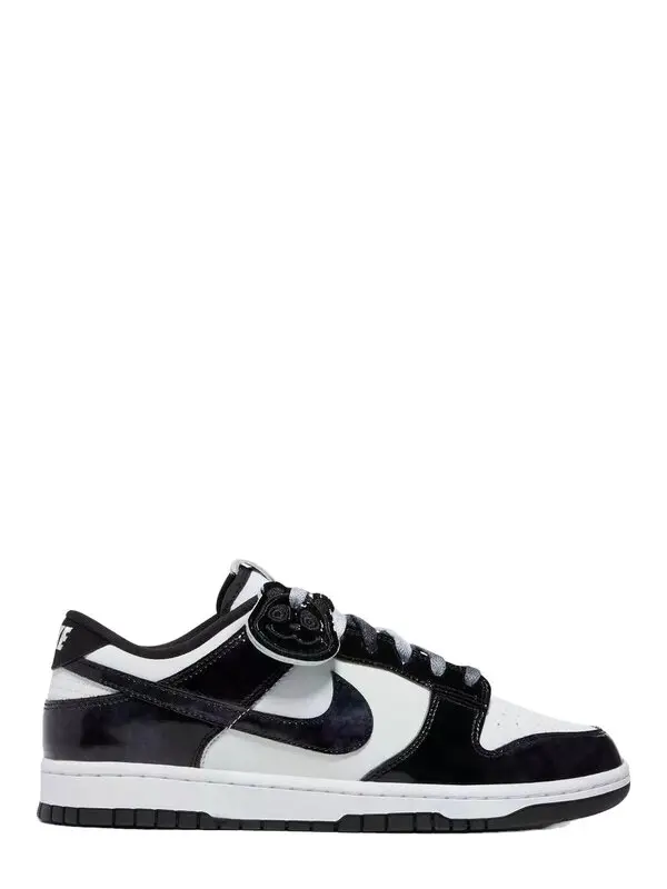 Nike Dunk Low Se Sneakers - White