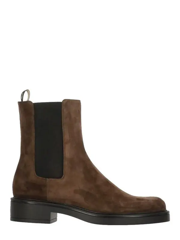 STUART WEITZMAN Celia Chelsea Booties - Brown