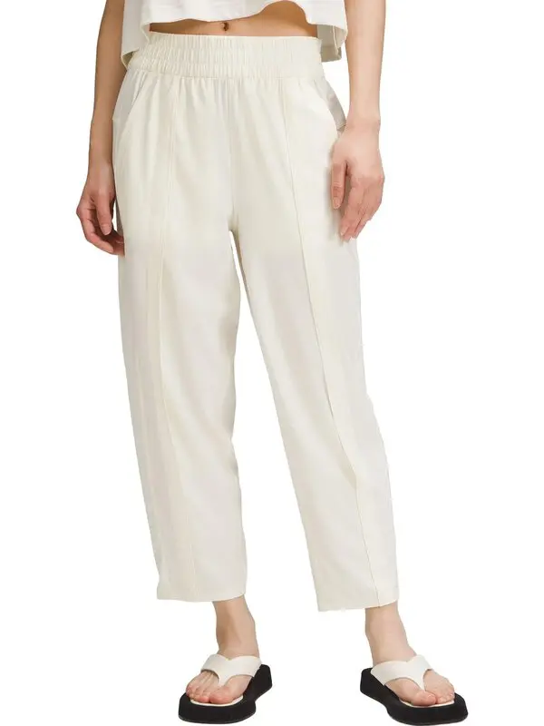 Lululemon Front-pleat Tapered Cropped Pants - Sundance