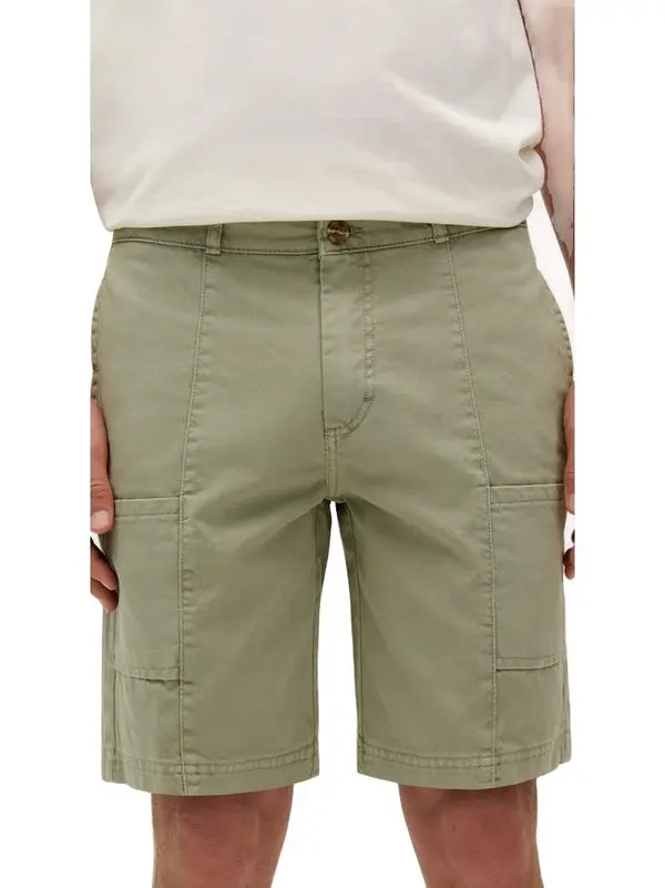 SCALPERS Lucas Bermuda Shorts - Light Green