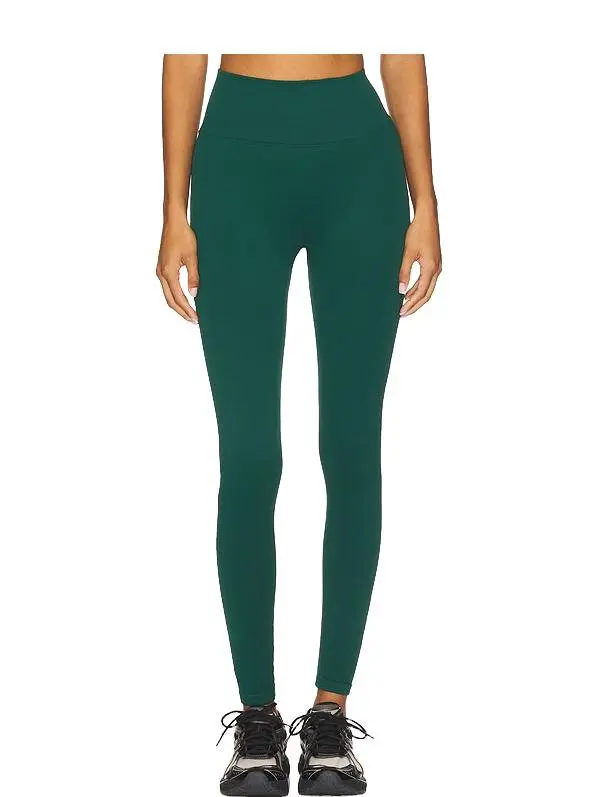 WELLBEING + BEINGWELL Stretchwell Valle 7/8 Legging In Green - Forest Green