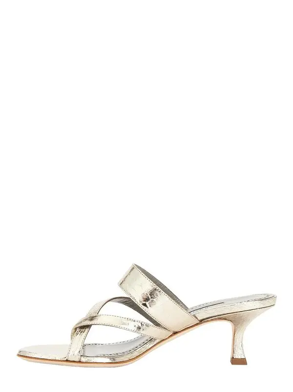 Manolo Blahnik Susaperf 50 Sandal - Gold