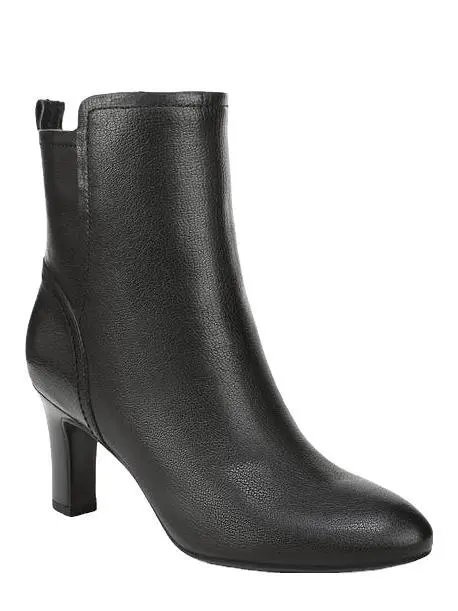 Naturalizer Yoyo Bootie - Black