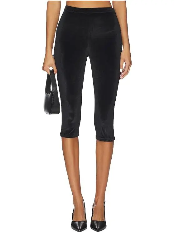 AZLEE Shreya Velvet Capri - Black