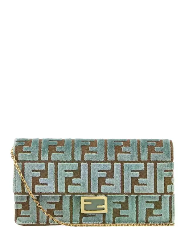 Fendi Baguette Embroidered Canvas Clutch - Green