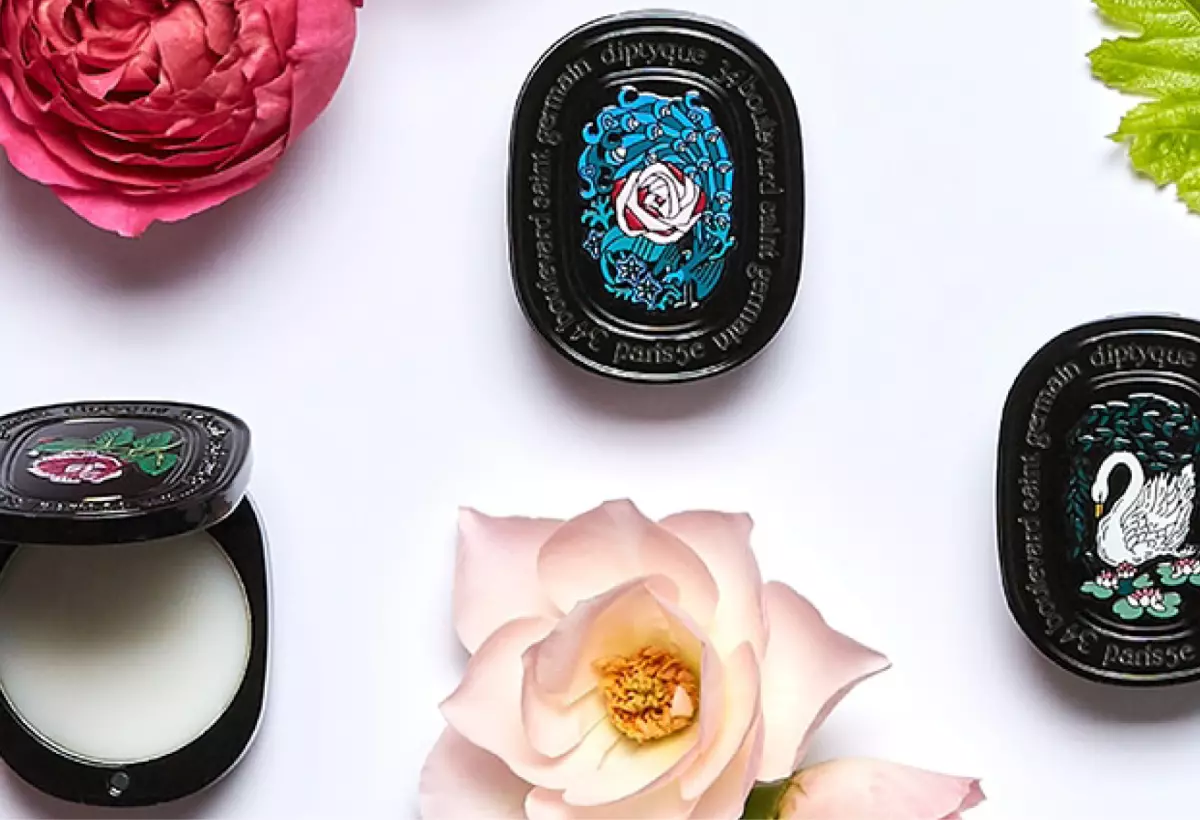 The 7 Best-Smelling Solid Perfume Compacts: Travel-Friendly Perfumes