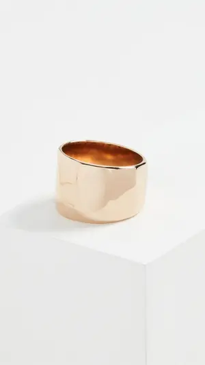 SOKO Ripple Band Ring