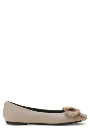 LANVIN The Bow Ballerina Flat - Sand