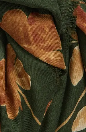 Lafayette 148 New York Shawl