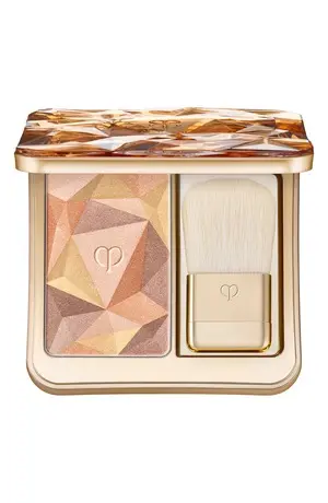 CLE DE PEAU BEAUTE The Luminizing Face Enhancer 22