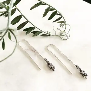 ASTOR & ORION Melody Threader Earrings - Silver