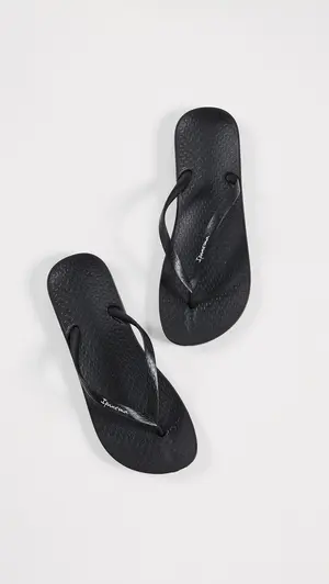 Ipanema Ana Flip Flops