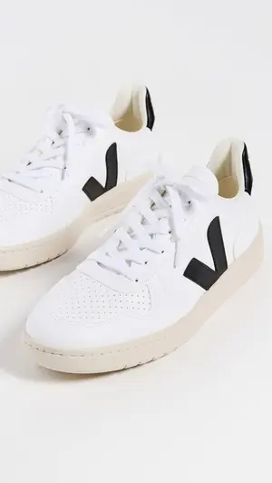 VEJA V-10 Lace Up Sneakers - White/black