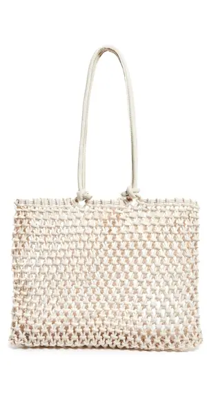 Clare V. Totes