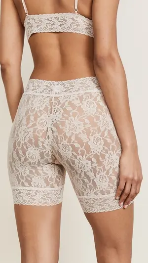 Hanky Panky Signature Lace Bike Shorts - Chai