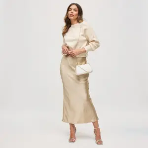 URBAN EXPRESSIONS Maxi Evening Bag With Textured Exterior And Gold Chain Strap - Ivory