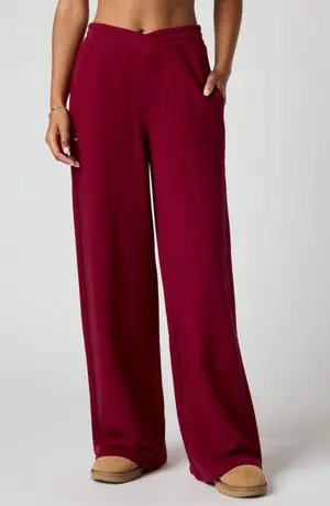 FLORENCE BY MILLS Wide Leg Sweatpants - Crimson