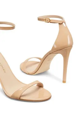 STUART WEITZMAN Nudist Ii Sandal 100 - Adobe
