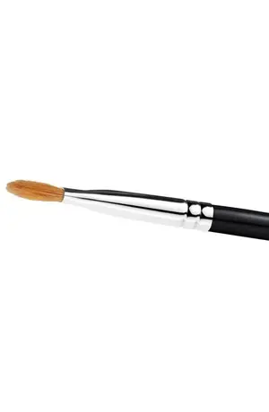 MAC COSMETICS 242s Synthetic Shader Makeup Brush - No Color