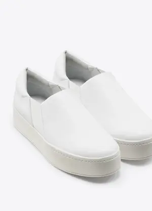 Vince Warren Leather Slip-on Sneakers With Platform Sole
