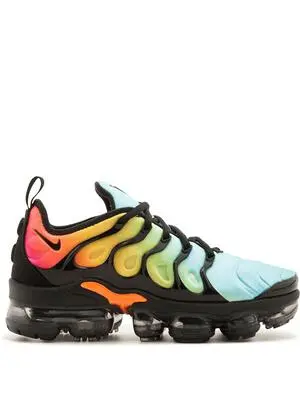 Nike Vapormax Plus Sneakers