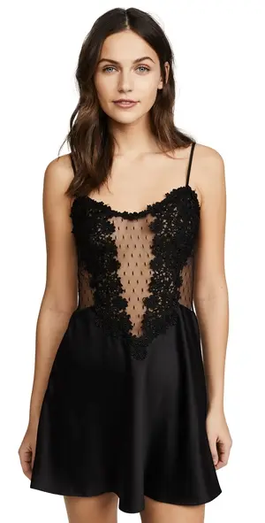 Flora Nikrooz Showstopper Chemise With Lace - Black