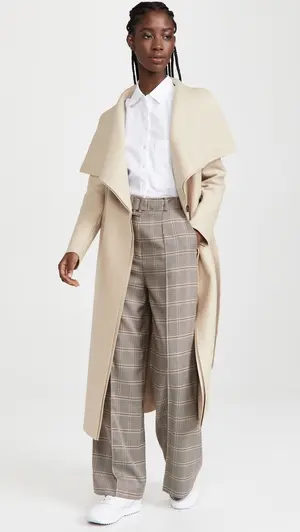 Harris Wharf London Volcano Coat - Almond
