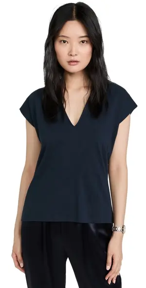 FRAME Le Mid Rise V Neck Tee
