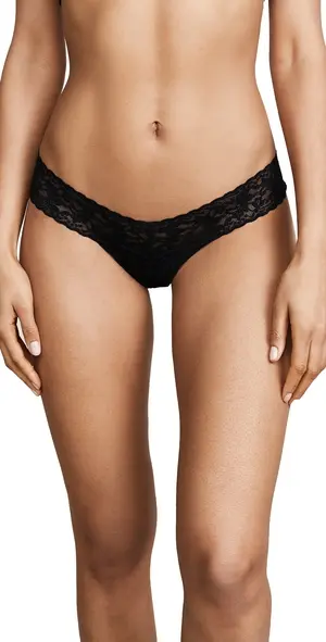Hanky Panky Signature Lace Low Rise Thong - Black
