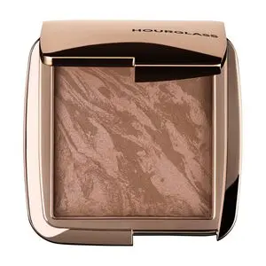 HOURGLASS Ambient Lighting Bronzer - One-color