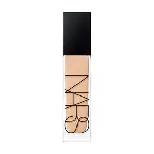 NARS Natural Radiant Longwear Foundation Siberia L0 Mont Blanc L2