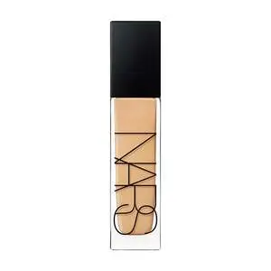 NARS Natural Radiant Longwear Foundation Siberia L0 Santa Fe M2