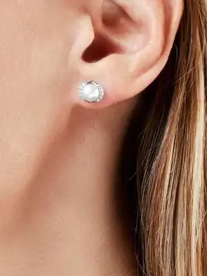 Yoko London 18kt White Gold Freshwater Pearl And Diamond Stud Earrings
