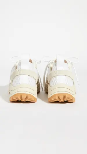 VEJA Venturi Trainer Sneakers