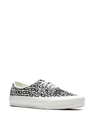 VANS X Comme Des Garçons Og Authentic Lx Sneakers - White