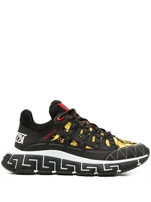 Versace Trigreca Baroque-print Sneakers - Black