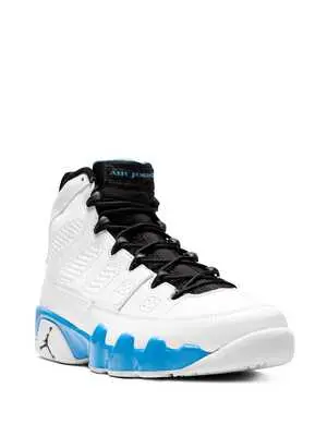 JORDAN Retro Sneakers - White