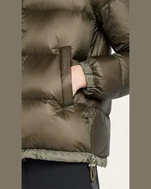 Sacai Quilted Short Puffer Jacket - Dnavy