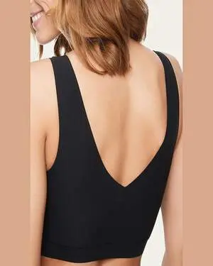 Chantelle Soft Stretch Padded Crop Top Soft Bra - Black