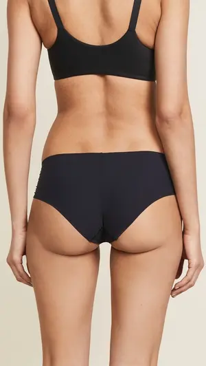 Calvin Klein Invisibles Hipster Panties - Black