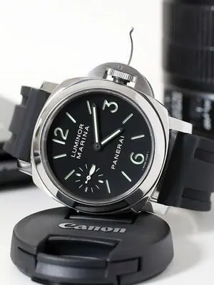 HORUS WATCH STRAPS 24mm Pin-buckle Horus Watch Strap - Black