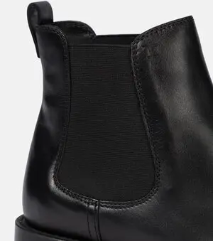 TOD'S Leather Chelsea Boots